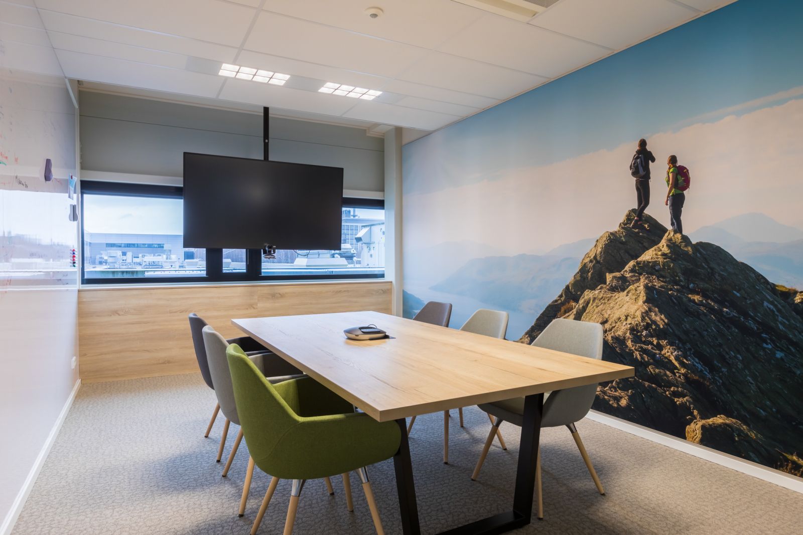 Smart Industry Building HTC 25